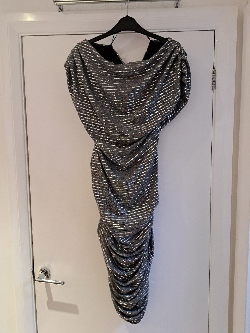 Atom label Oxygen Silver dress – Maya Maya Ltd